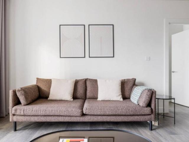 Apartment 1 Bedroom For Rent London London 4320 ELS96690807