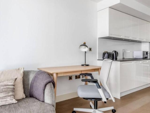 Apartment 1 Bedroom For Rent London London 4330 ELS95625654