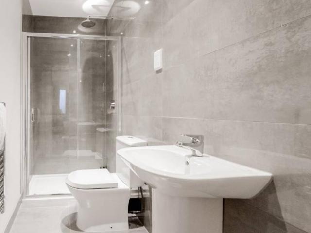 Apartment 1 Bedroom For Rent London London 4440 ELS101816418