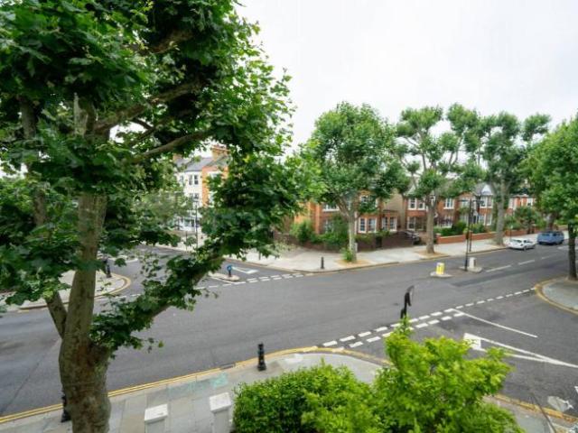 Apartment 1 Bedroom For Rent London London 4400 ELS101852485
