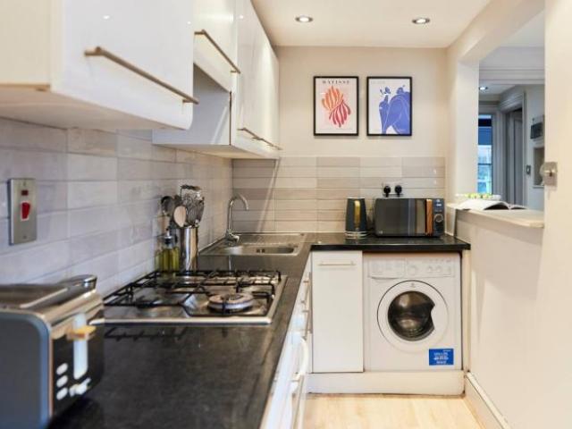Apartment 1 Bedroom For Rent London London 4660 ELS101813759