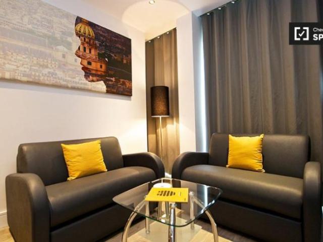 Apartment 1 Bedroom For Rent London London 4745 ELS101671514