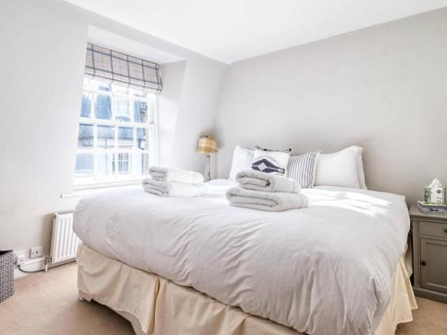 Apartment 1 Bedroom For Rent London London 4704 ELS99938747