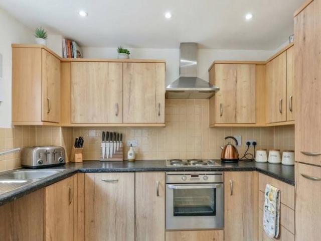 Apartment 1 Bedroom For Rent London London 5000 ELS100638543