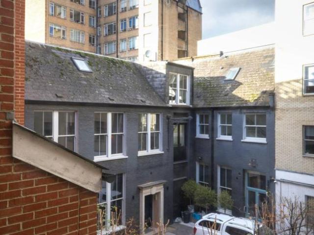 Apartment 1 Bedroom For Rent London London 5200 ES101807940