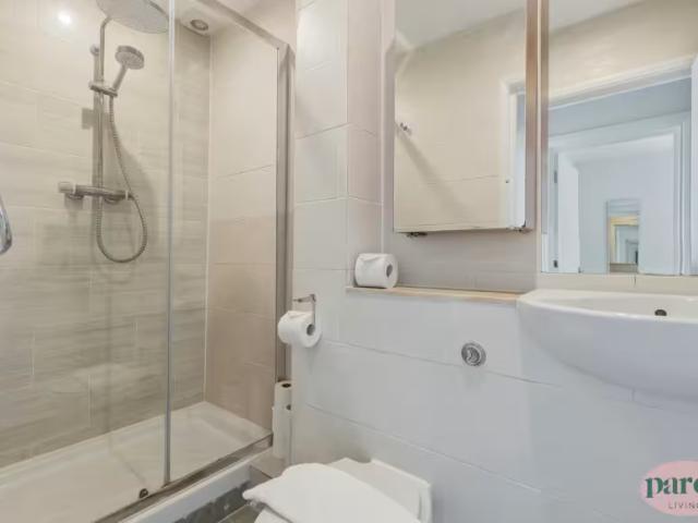 Apartment 1 Bedroom For Rent London London 5500 ELS96887683