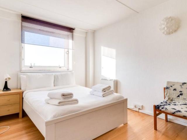Apartment 1 Bedroom For Rent London London 5600 ES96656636