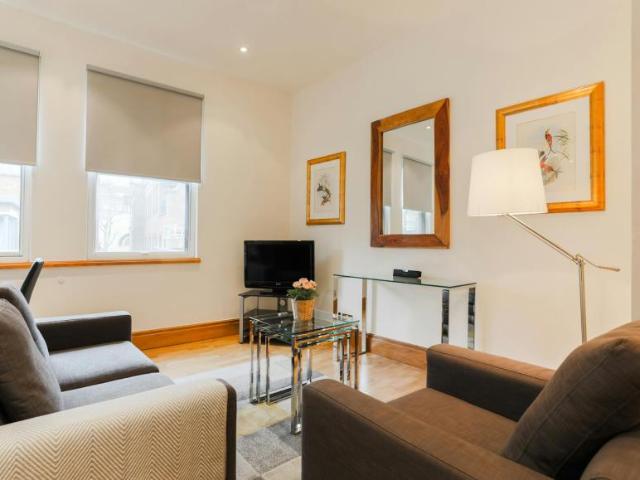 Apartment 1 Bedroom For Rent London London 6200 ELS95022065