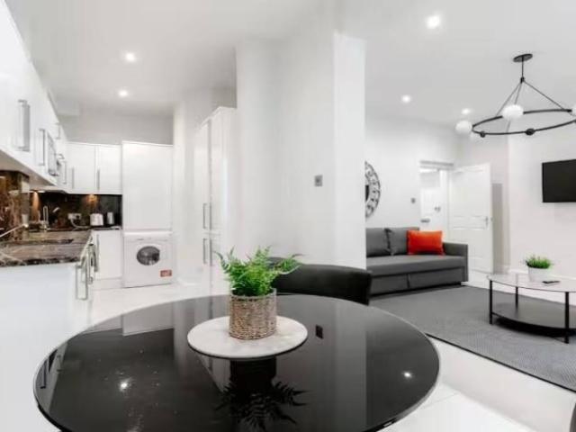 Apartment 1 Bedroom For Rent London London 7392 ELS101817784