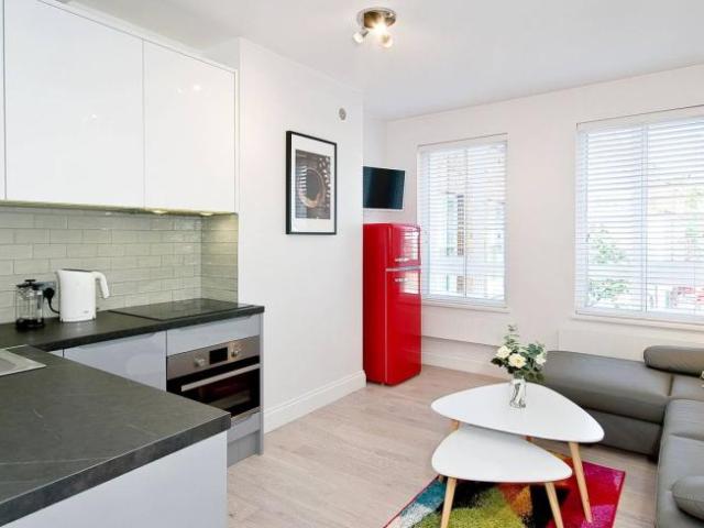 Apartment 1 Bedroom For Rent London London 7595 ELS101837082