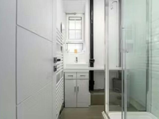 Apartment 1 Bedroom For Rent London London 9624 ELS101587726