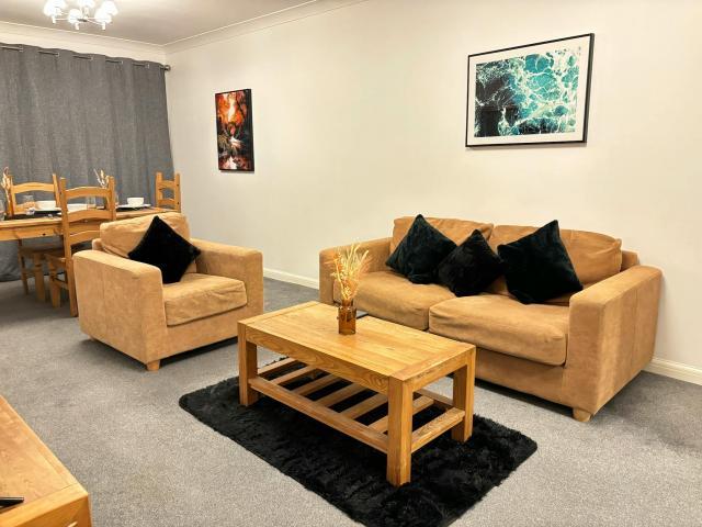 Apartment 1 Bedroom For Rent Reading Reading 2300 ES81480846