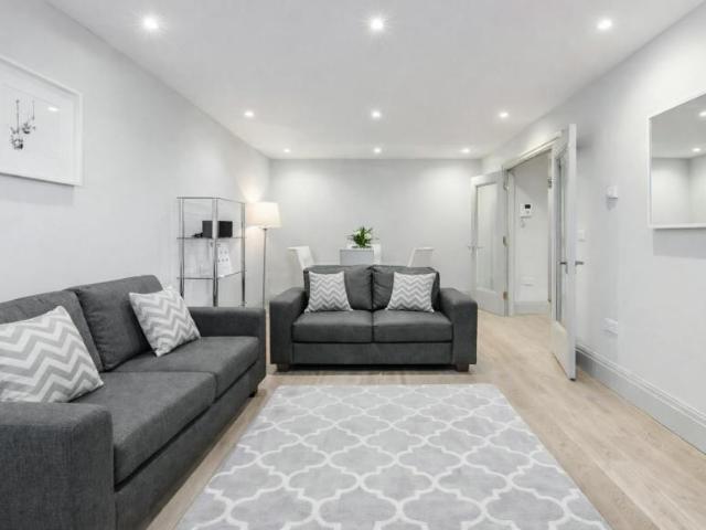 Apartment 1 Bedroom For Rent Richmond Richmond 6350 ES99725497