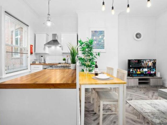 Apartment 1 Bedroom For Rent Wolverhampton Wolverhampton 2800 ES84774302