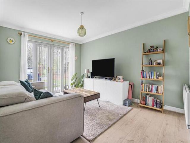 Apartment 1 Bedroom For Sale Maidenhead Windsor And Maidenhead 230000 ES100881369