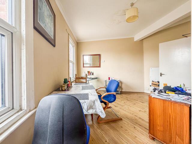 Apartment 1 Bedroom For Sale Newmarket Suffolk 100000 ELS100855279
