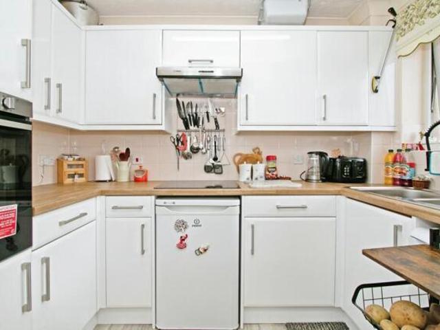 Apartment 1 Bedroom For Sale Newquay Cornwall 115000 ELS92399021