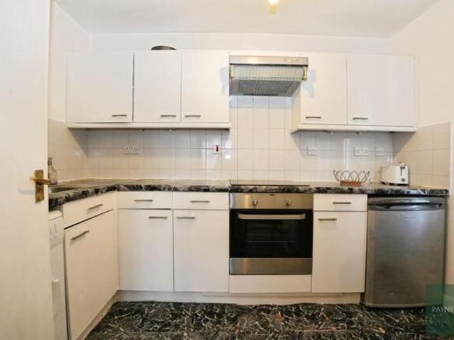 Apartment 1 Bedroom For Sale Barking Essex Greater London 200000 ES99773618