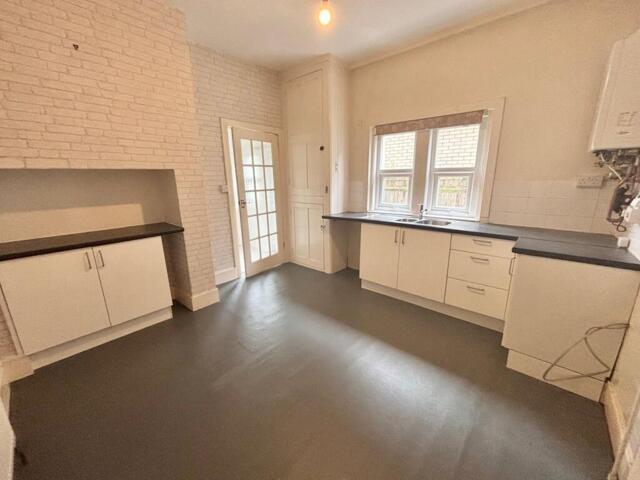 Apartment 1 Bedroom For Sale Bexhill East Sussex 175000 ES99161562