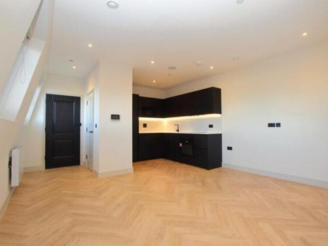 Apartment 1 Bedroom For Sale Billericay Essex 290000 ELS100366131