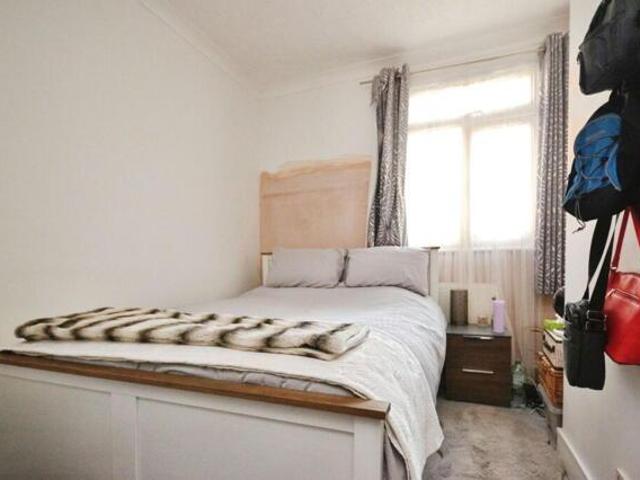 Apartment 1 Bedroom For Sale Bognor Regis West Sussex 155000 ES98278415