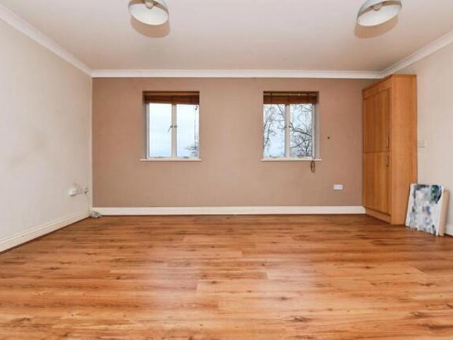 Apartment 1 Bedroom For Sale Braintree Essex 130000 ES100881717