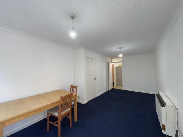 Apartment 1 Bedroom For Sale Cambridge Cambridgeshire 220000 ES100540955