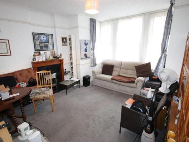 Apartment 1 Bedroom For Sale Clacton On Sea Essex 85000 ES98278237