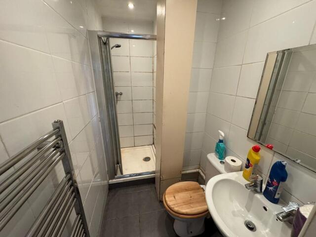 Apartment 1 Bedroom For Sale Edinburgh City Of Edinburgh 135000 ES98765649