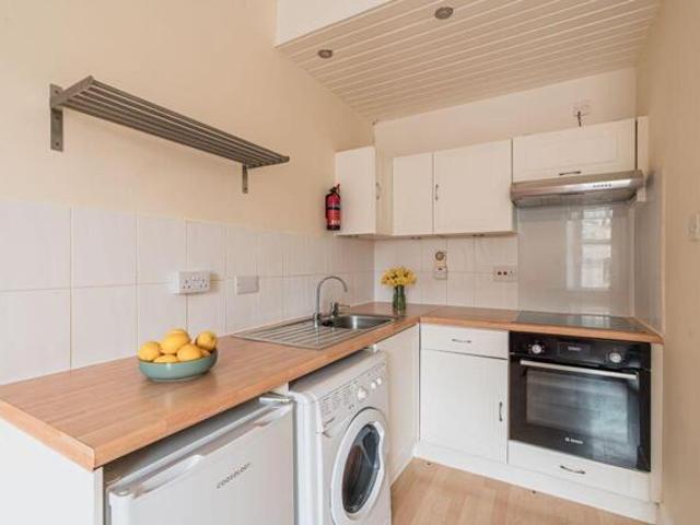 Apartment 1 Bedroom For Sale Edinburgh City Of Edinburgh 155000 ES101676978