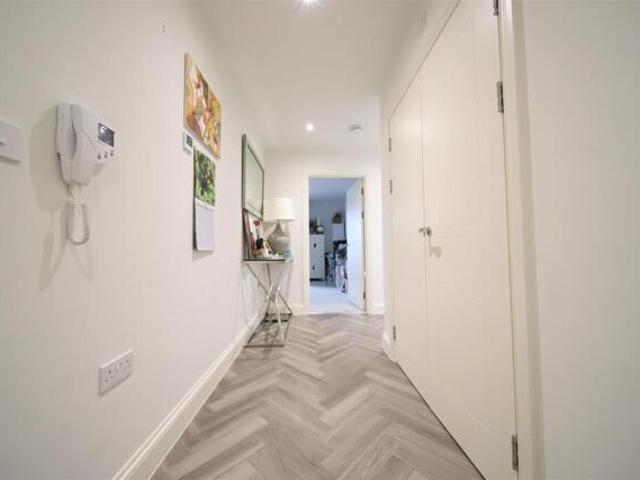 Apartment 1 Bedroom For Sale Enfield Great London 540000 ELS99204056