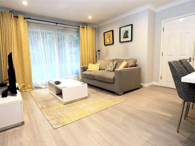 Apartment 1 Bedroom For Sale Epping Essex 299999 ES100024169