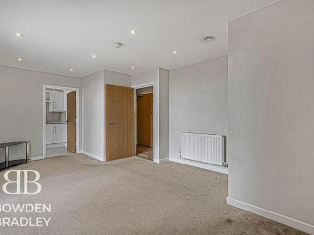 Apartment 1 Bedroom For Sale Epping Forest Greater London 220000 ELS101677325