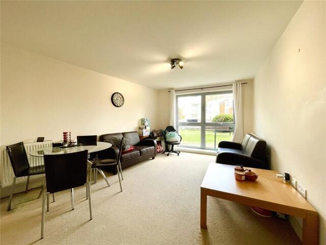 Apartment 1 Bedroom For Sale Farnborough Hampshire 170000 ES98335708