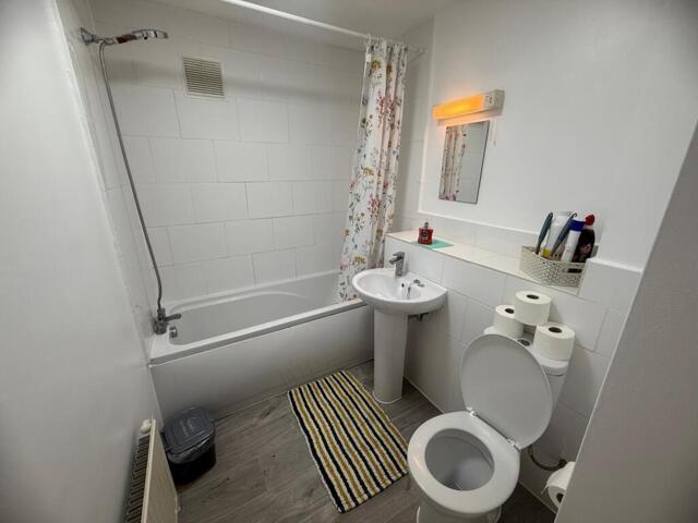 Apartment 1 Bedroom For Sale Farnham Surrey 150000 ELS101675416