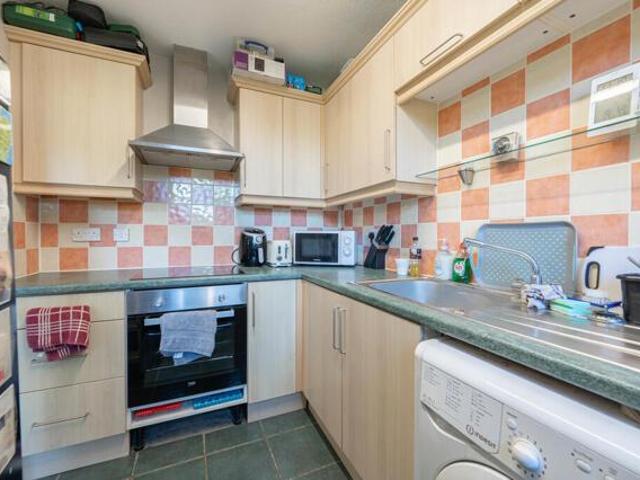 Apartment 1 Bedroom For Sale Felixstowe Suffolk 120000 ES99774041