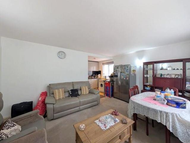 Apartment 1 Bedroom For Sale Feltham Greater London 215000 ES99926327