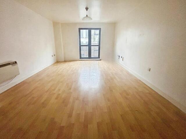 Apartment 1 Bedroom For Sale Hull City Of Kingston upon Hull 65000 ES101678374