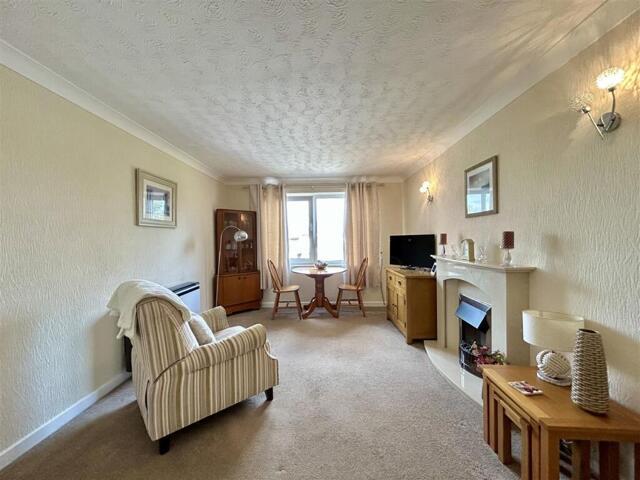 Apartment 1 Bedroom For Sale Halesowen West Midlands 130000 ELS101199840