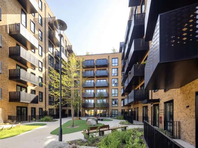 Apartment 1 Bedroom For Sale Hanwell London 400000 ES102596425