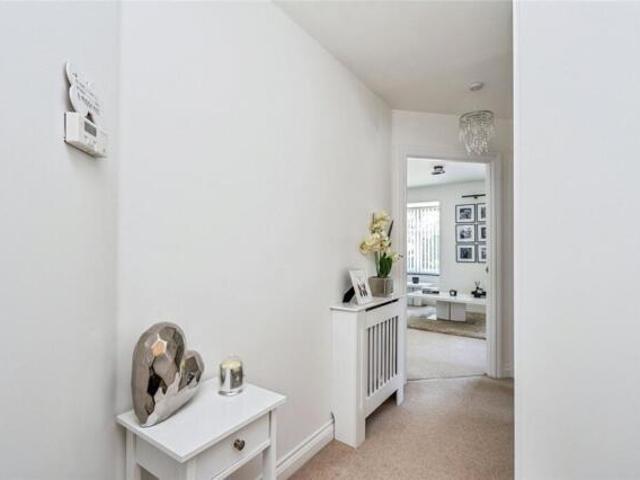 Apartment 1 Bedroom For Sale Havant Hampshire 155000 ES99735765