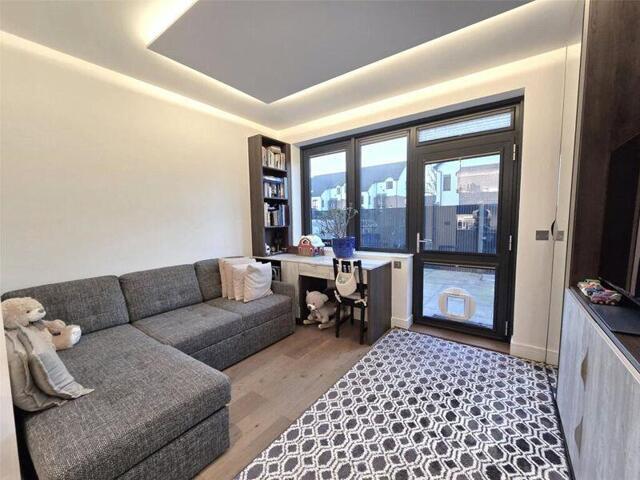 Apartment 1 Bedroom For Sale Hillingdon Great London 255000 ELS100987813