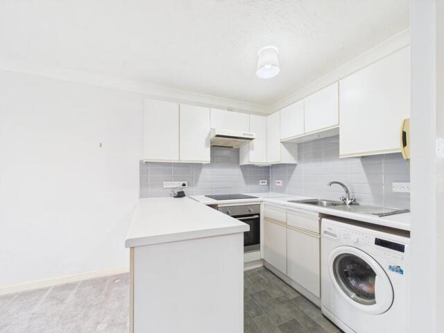 Apartment 1 Bedroom For Sale Hitchin Hertfordshire 185000 ES101231618