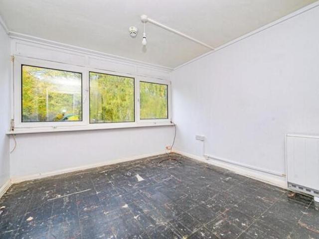 Apartment 1 Bedroom For Sale Luton Luton 110000 ES100881375
