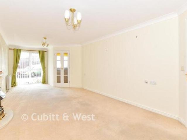 Apartment 1 Bedroom For Sale Lee On Solent Hampshire 210000 ELS100398288