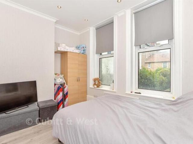 Apartment 1 Bedroom For Sale Littlehampton West Sussex 150000 ES99237353