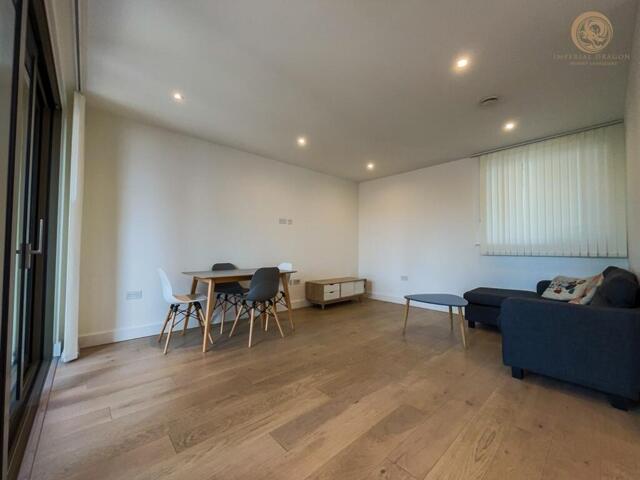 Apartment 1 Bedroom For Sale London Greater London 680000 ES99437378