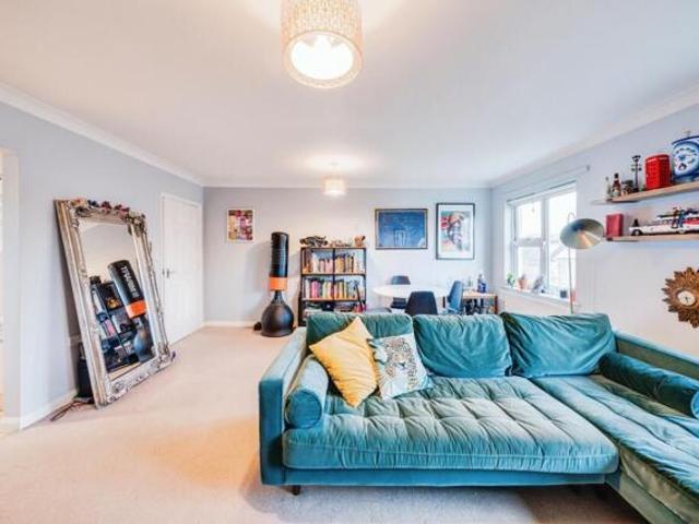 Apartment 1 Bedroom For Sale London Greater London 132500 ES99840568