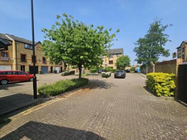 Apartment 1 Bedroom For Sale London Greater London 200000 ES99290263