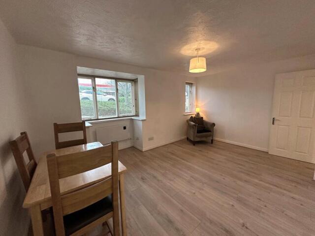 Apartment 1 Bedroom For Sale London Greater London 220000 ES100786729